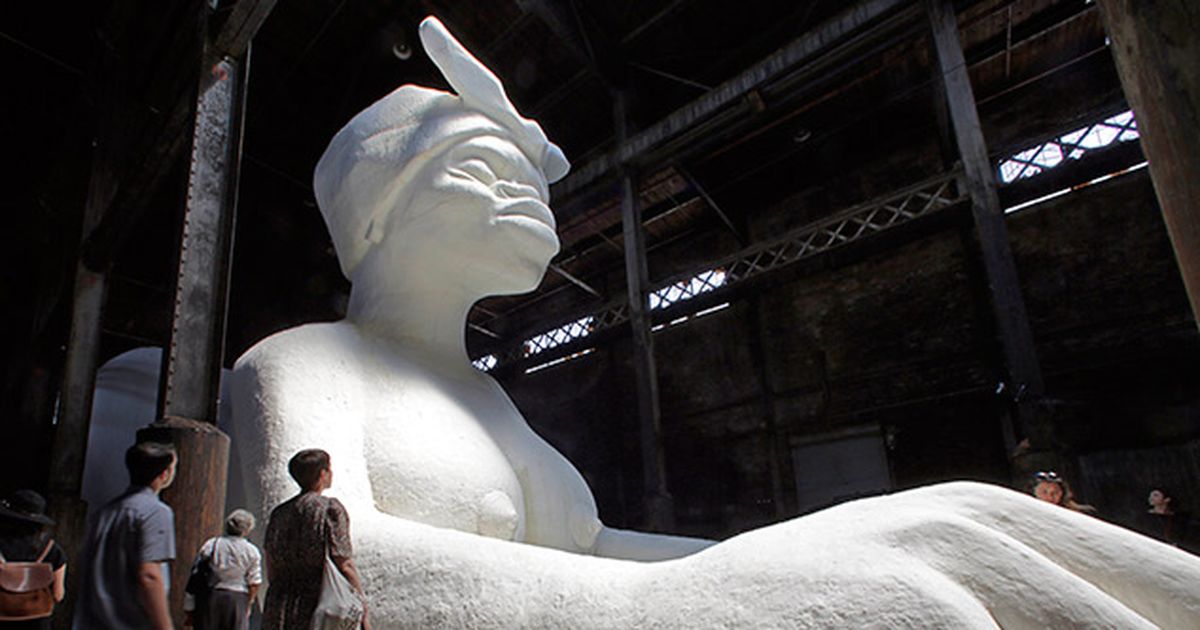 La maravillosa chica de azúcar rinde tributo a esclavos en NY