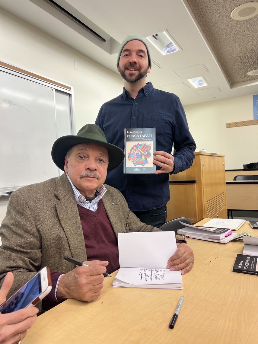 Iván Acosta presenta en Nueva York su libro Fuacatapam