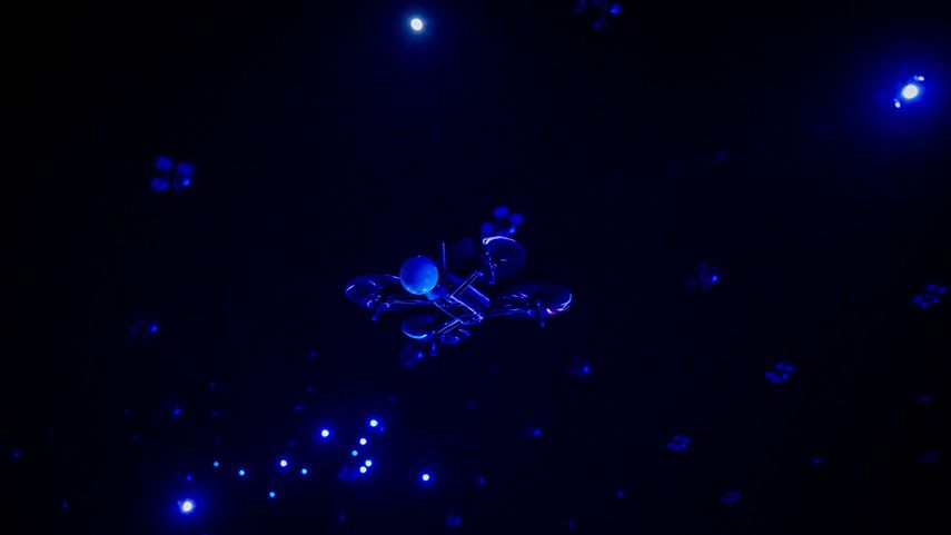 Más de 800 drones colorean el cielo de Orlando