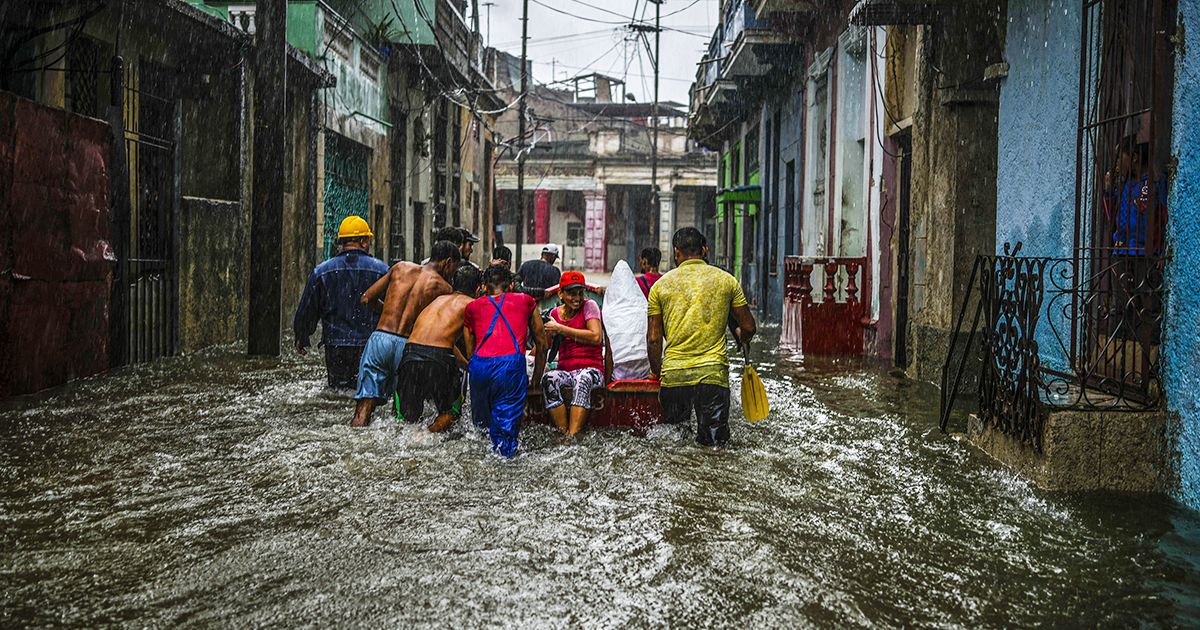 Más de 225 derrumbes en Cuba por fuertes lluvias