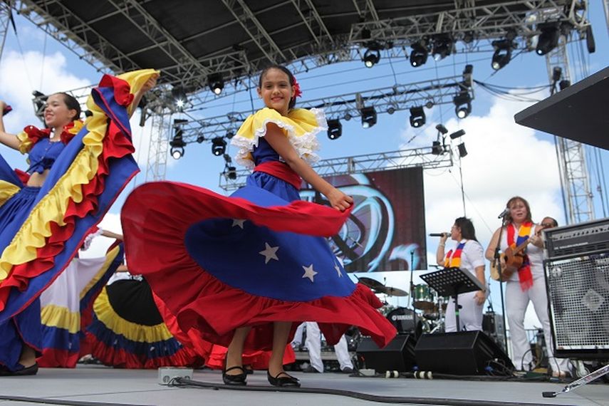 Festival venezolano llega a todo color y con sabor