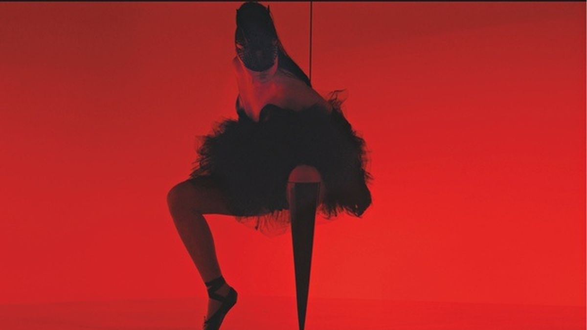 Viktoria Modesta, una artista que desafía el prototipo de belleza