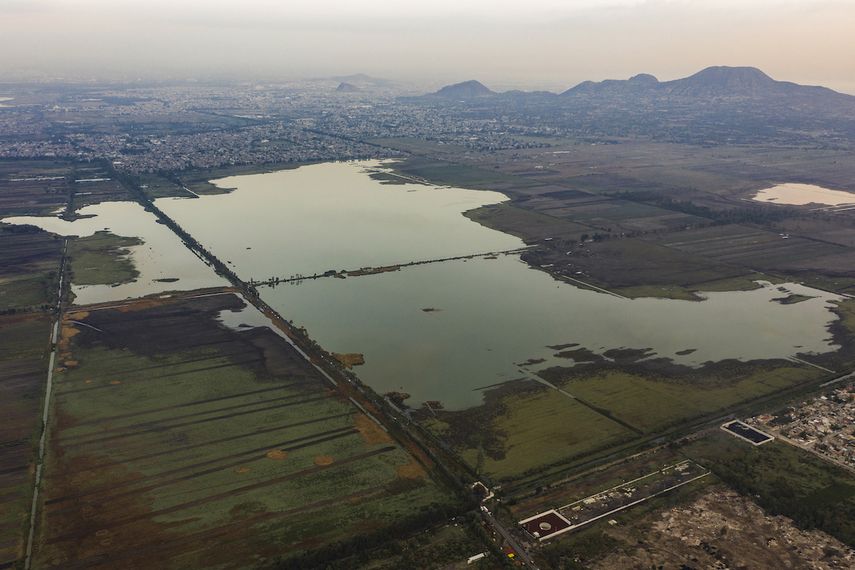 En México, un lago se seca poco a poco por la acción humana