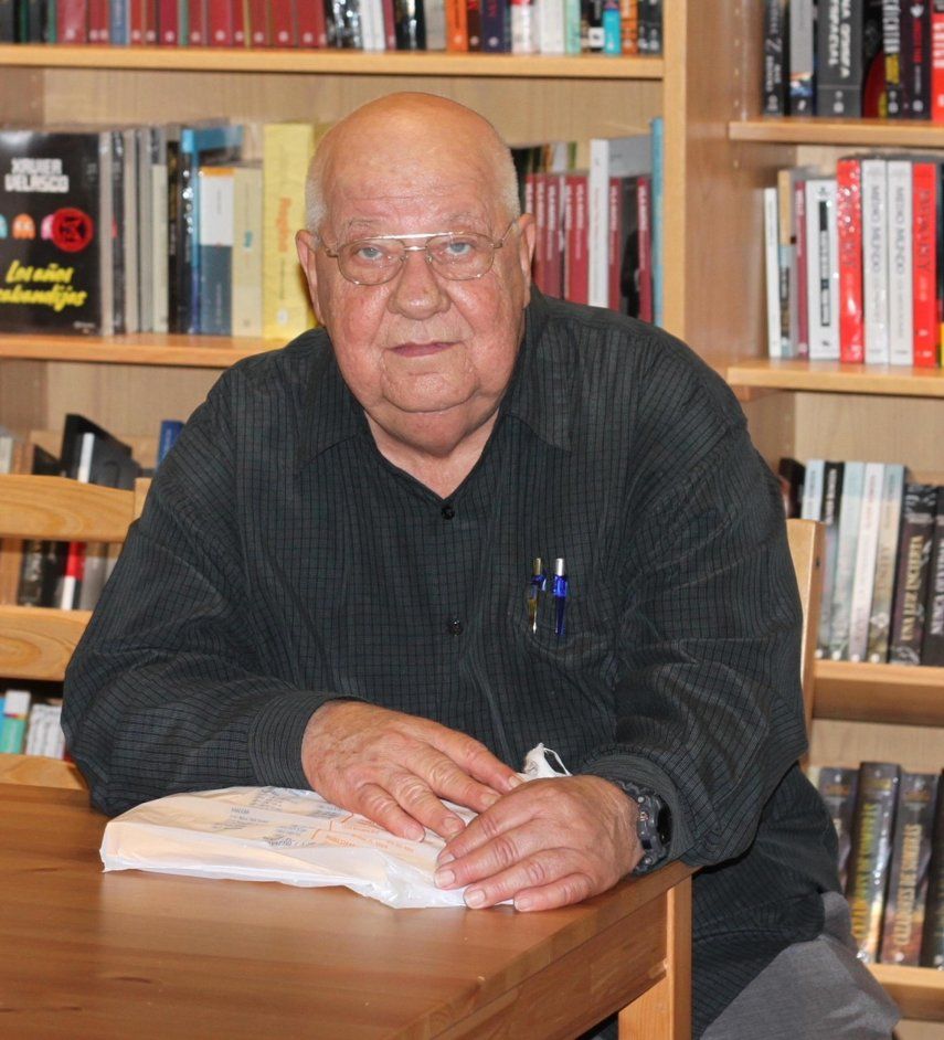 Anuncian en Miami recital de poesía del escritor José Abreu Felippe