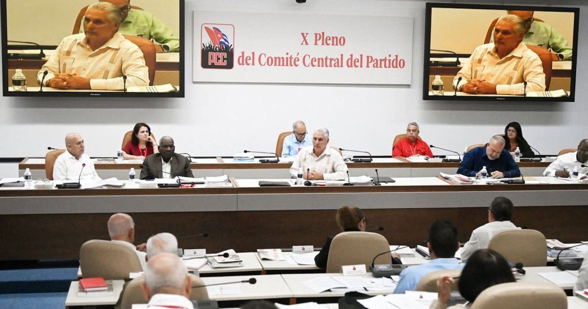 Partido Comunista de Cuba llama a Congreso en plena crisis. ¿Vienen ...