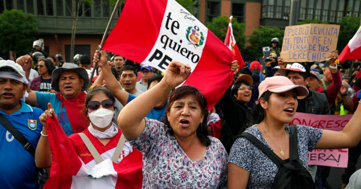 Un fallecido en protestas en Perú, según la policía