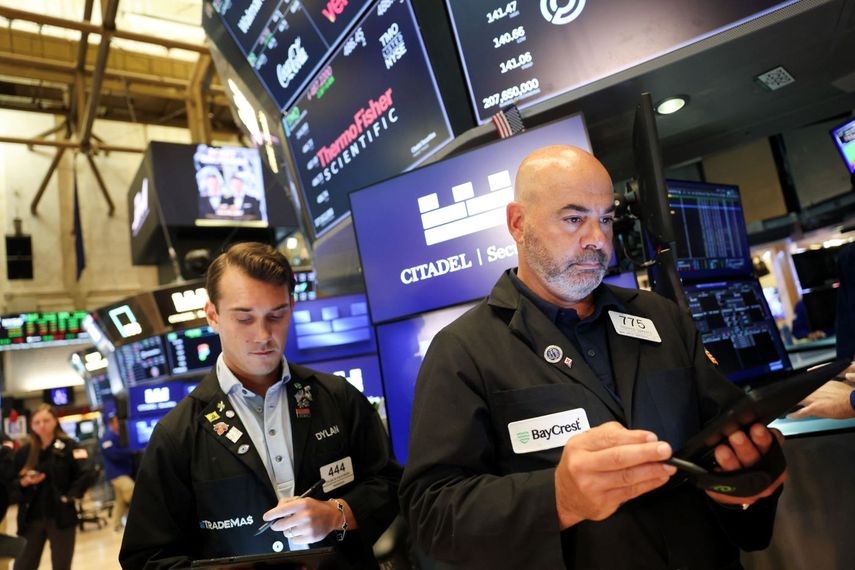 Wall Street cierra al alza a la espera de otra reducción de las tasas ...