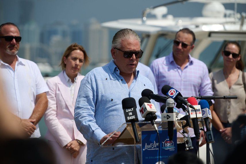 Fundaciones en Miami se unen por la seguridad al navegar