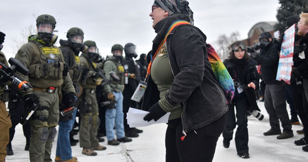 Trump aplaude la decisión judicial que avala la actuación del ICE en ...