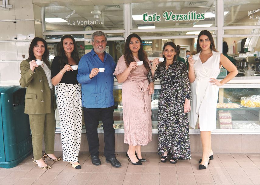 Felipe Valls Jr.: Algún día abriremos el Versailles en una Cuba libre