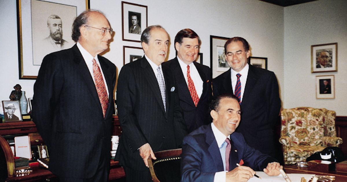 Homenaje póstumo en memoria del empresario Oswaldo Cisneros