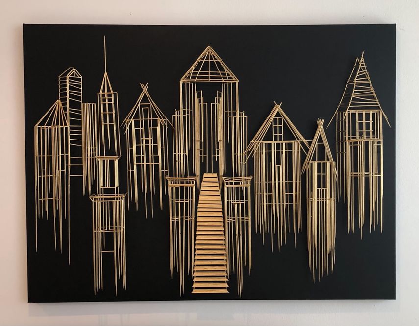 Adrián Fuentes, la poesía visual y la casa de la infancia