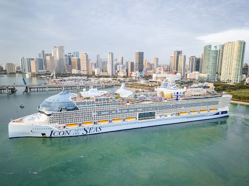 Puerto de Miami da la bienvenida a Icon of the Seas, el crucero más grande del mundo