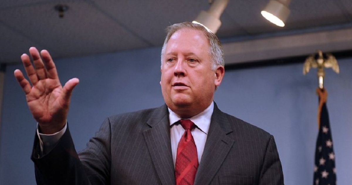 Thomas Shannon anuncia en CNN que deja el Departamento de Estado