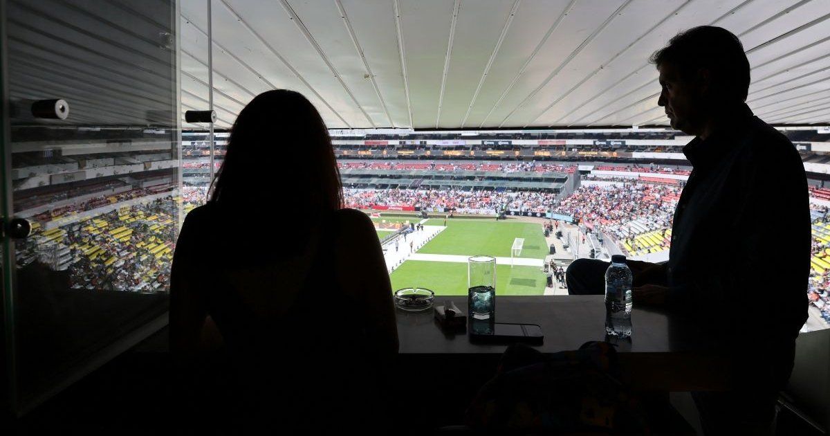 Dueños de palcos en el Estadio Azteca se niegan a cederlos para el Mundial