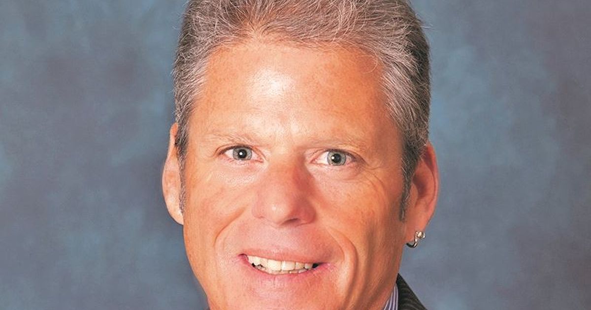 Muere de COVID comisionado del condado de Monroe