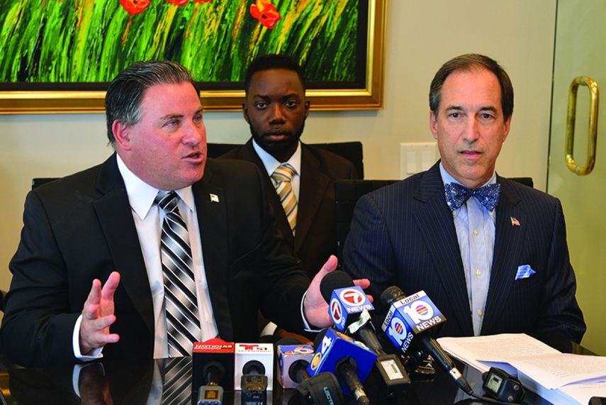 Pizzi apela al Supremo de Florida para que lo restituyan en su cargo