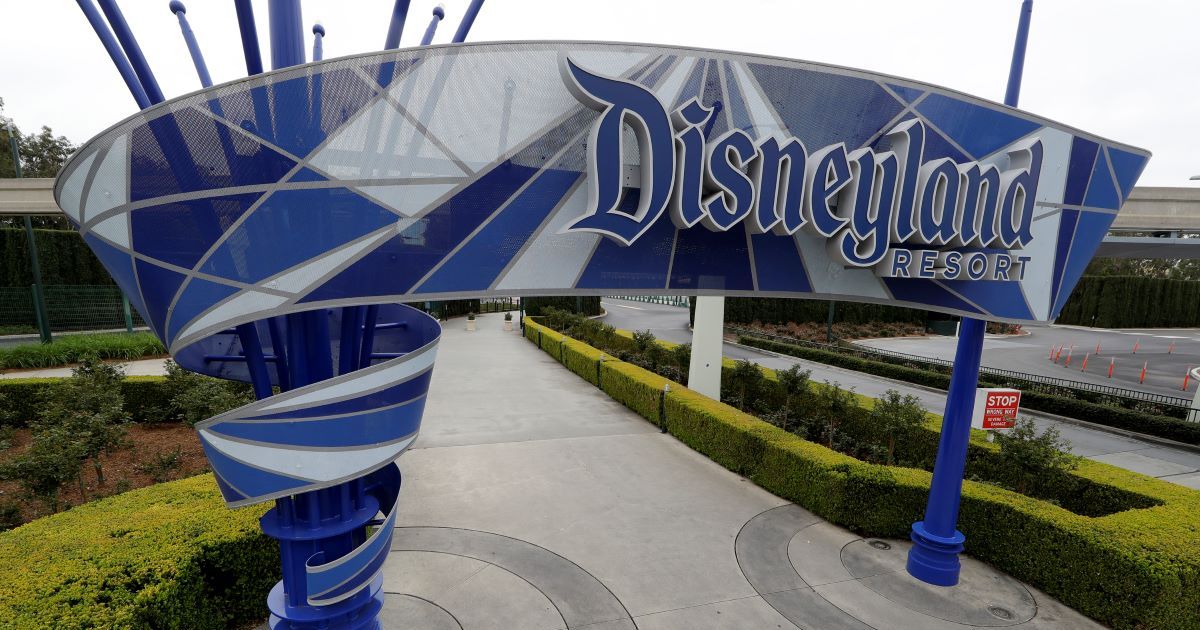 Disneyland Resort reabre sus puertas en California