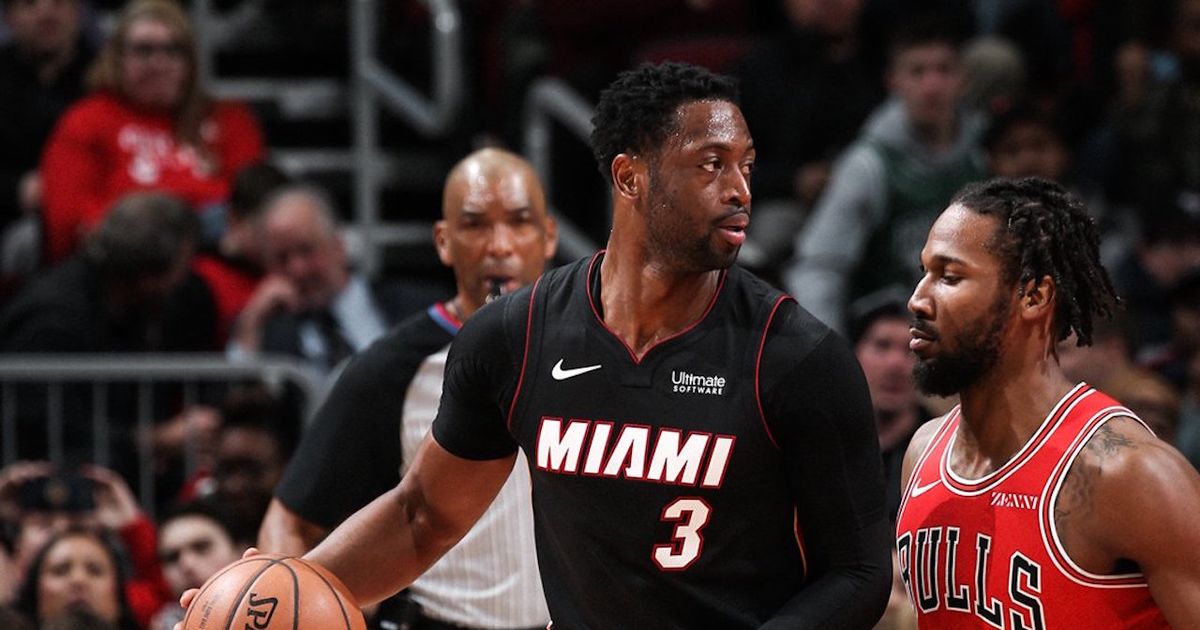Dwyane Wade disputó su último partido en Chicago y ayudó a la victoria ...