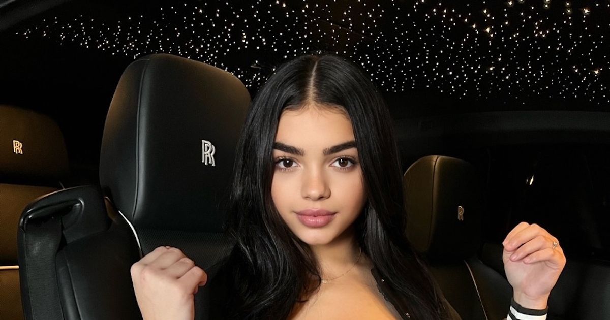 Yazmin Razavi impacta a Instagram con sensuales y atrevidas fotos