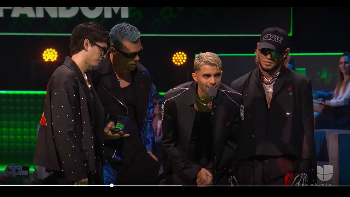 Grupo CNCO anuncia su separación en Premios Juventud