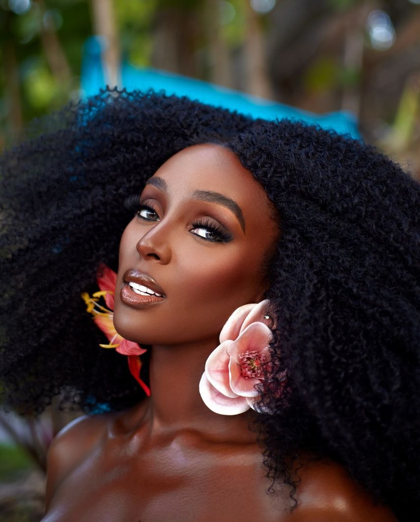 Amara La Negra recibe las llaves de la Ciudad de Miami