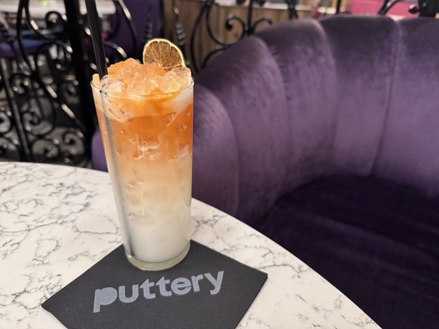 Puttery Miami combina cócteles y minigolf en Wynwood