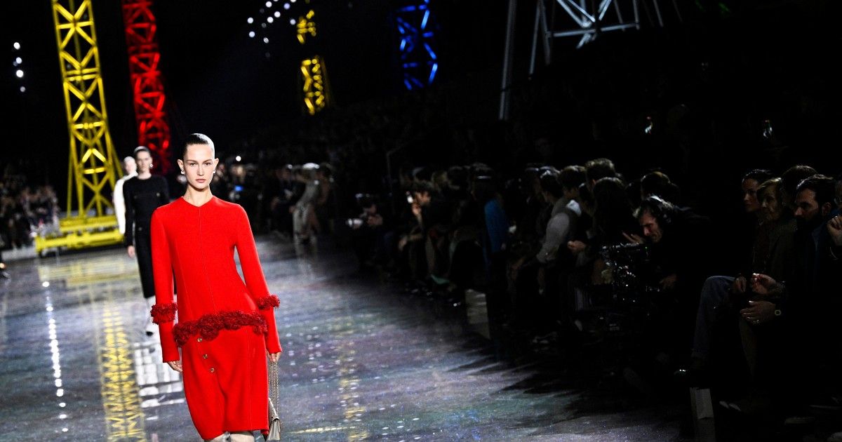 Cinco cosas destacadas de la Semana de la Moda femenina de París