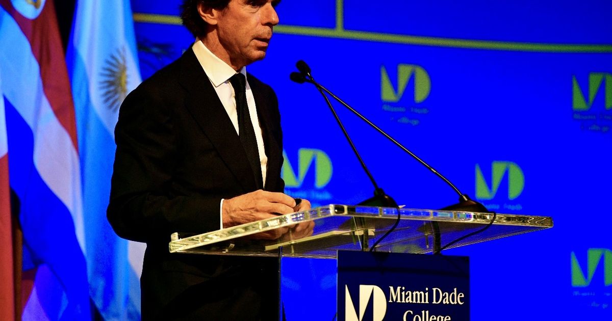 Aznar: El crecimiento en libertad es un requisito de la supervivencia