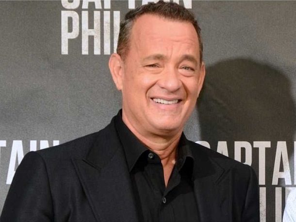 Tom Hanks resume su carrera en un divertido video