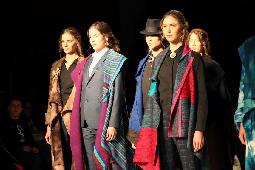 Cuarenta diseñadores muestran raíces de Colombia en el Bogotá Fashion Week