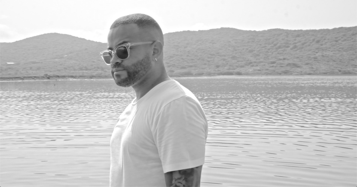 Nacho sorprende a sus fanáticos en Instagram con nuevo look