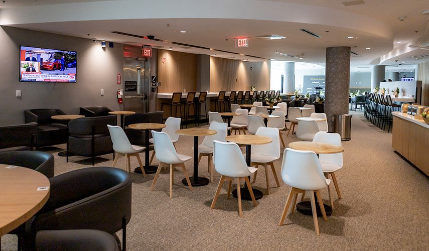 Avianca y TAP estrenan nueva sala VIP en MIA