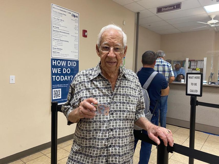 Chofer hasta los 99: los conductores más longevos de Florida