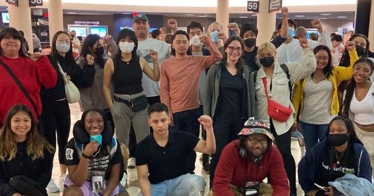 Cuba: 150 jóvenes de EEUU van al Primero de Mayo del régimen