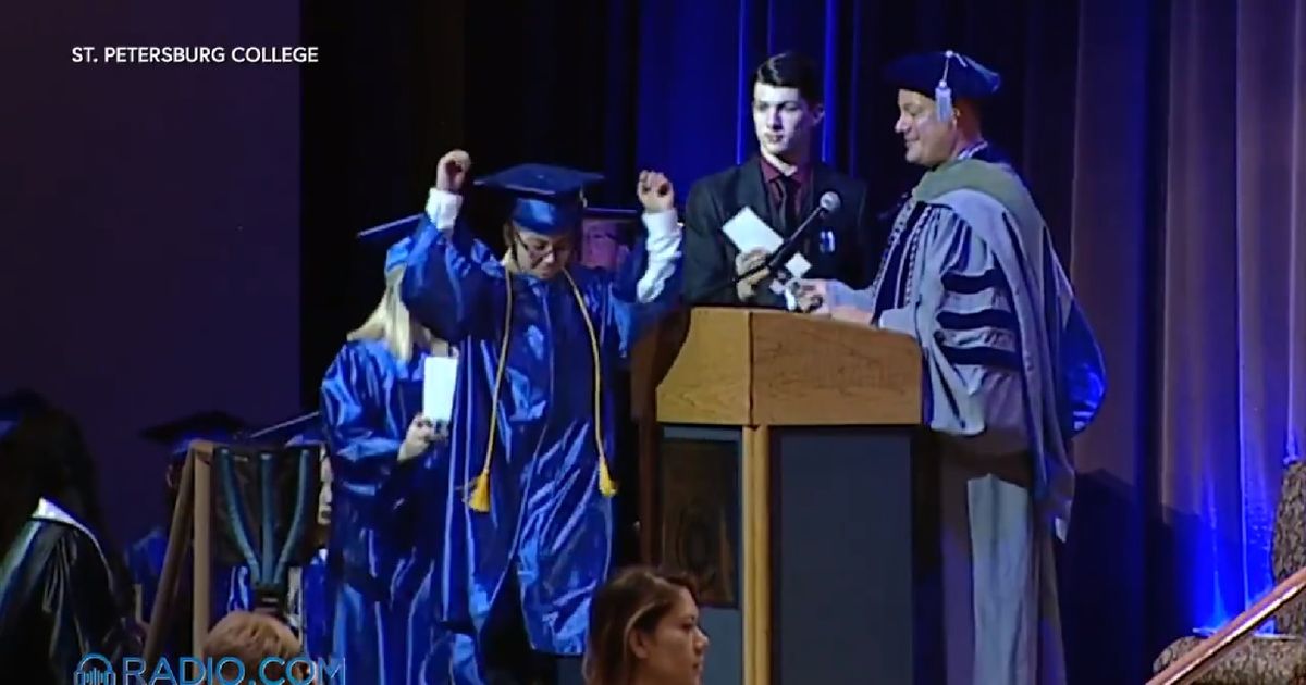 Niño de 11 años obtiene título universitario en sur de Florida