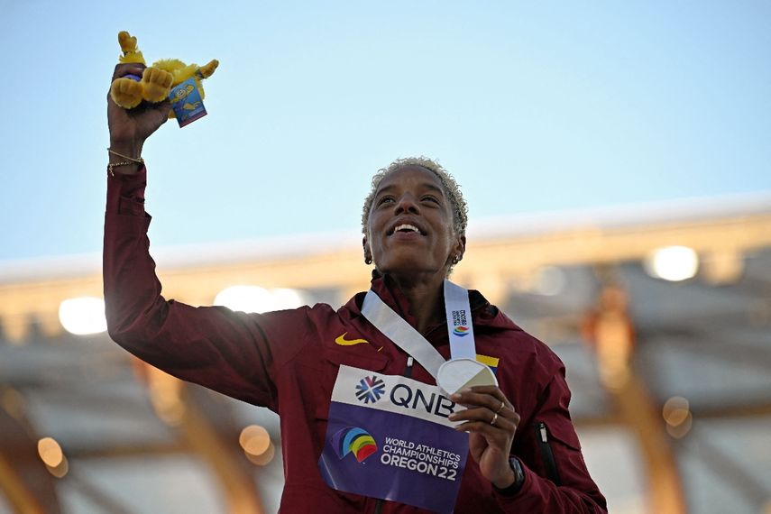 Yulimar Rojas, sin Olímpicos ni respeto de sus compatriotas