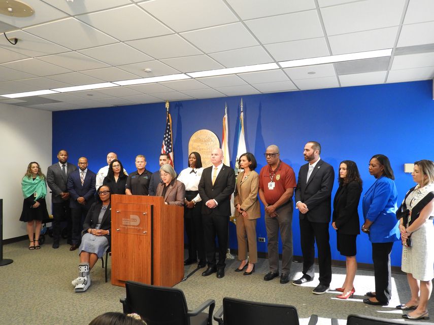 Miami-Dade: Levine Cava jura el cargo y anuncia cambios en su equipo de ...