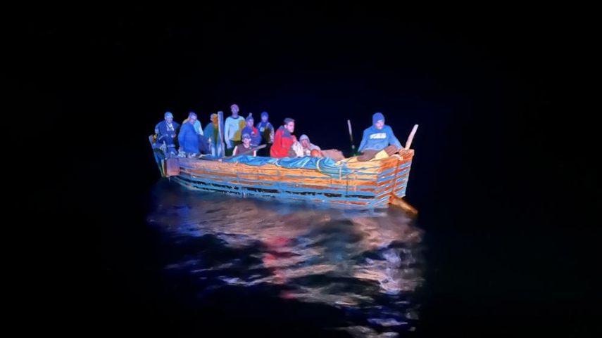 Migrantes cubanos llegan a Florida con un futuro incierto