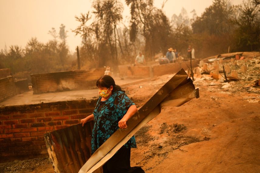 Se Eleva A 22 El Número De Muertos Por Incendios En Chile
