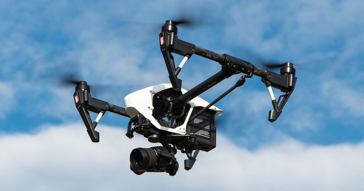 Régimen de Cuba regula y controla el uso de drones