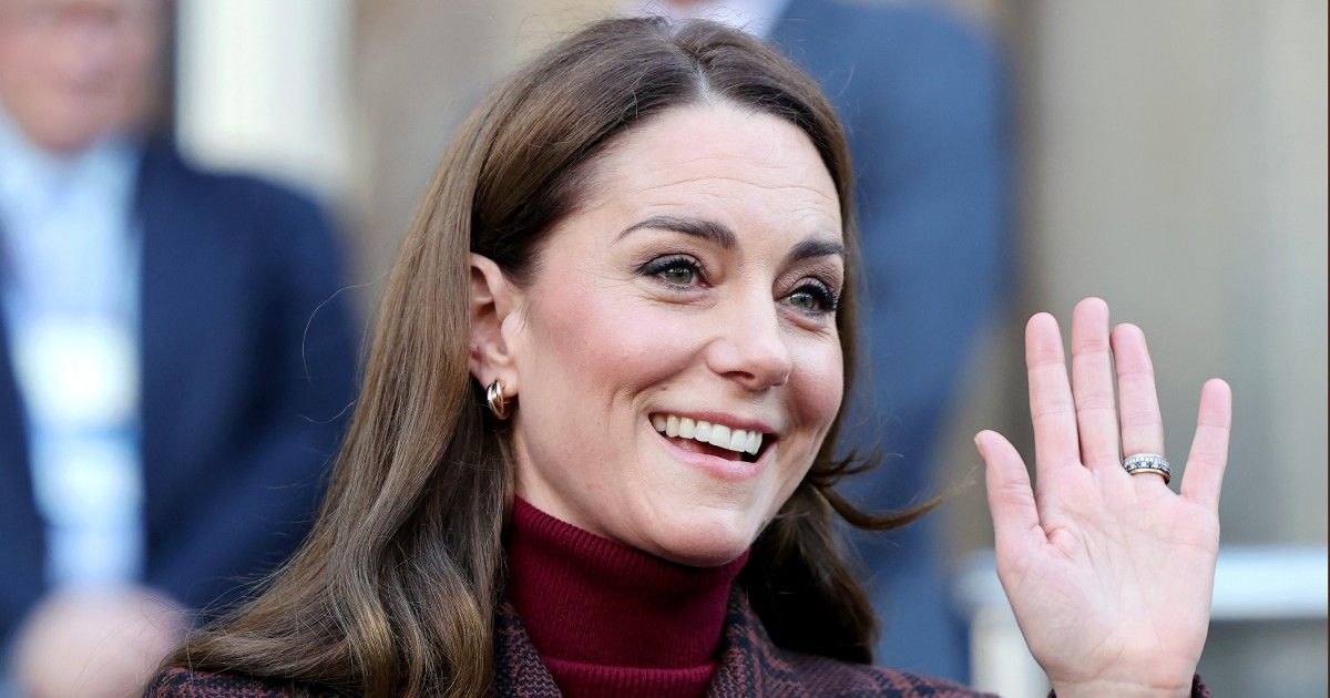Kate Middleton debuta con Dior en visita de estado francesa
