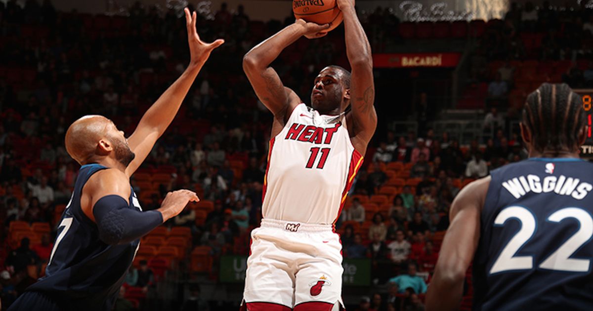 Dion Waters logró mejor marca personal de puntos en caída del Heat de Miami