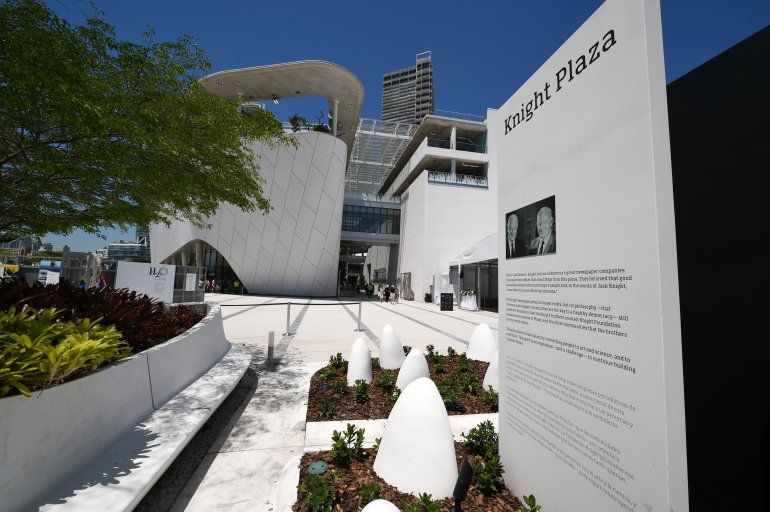 Emotiva inauguración del nuevo museo de ciencias de Miami