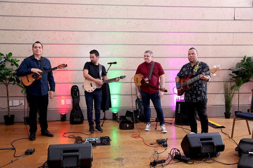 Muestra celebra centenario de Jesús Soto y Carlos Cruz-Diez