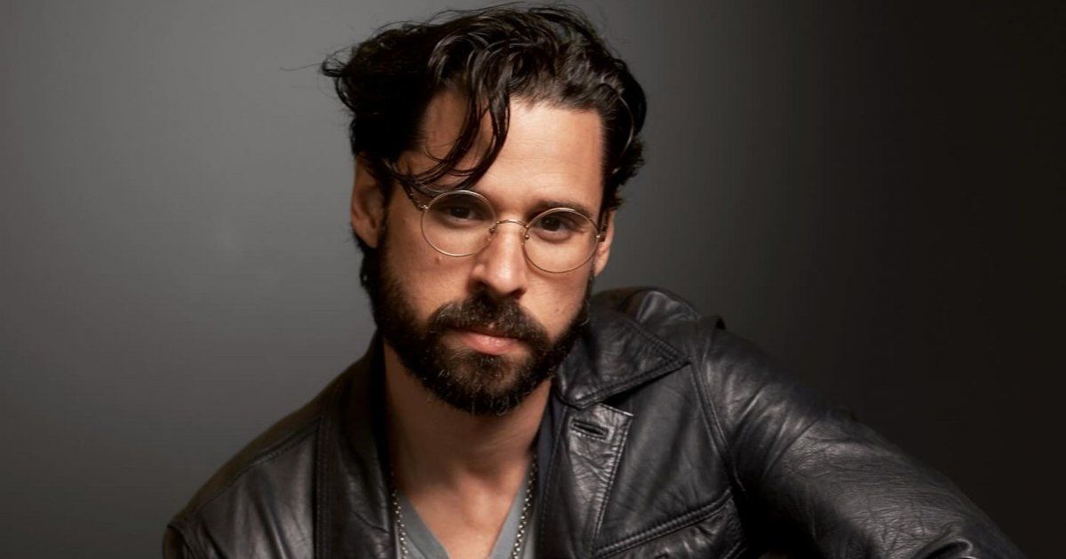 Alejandro Rentería: Estas historias se nutren de la humedad de lo sórdido