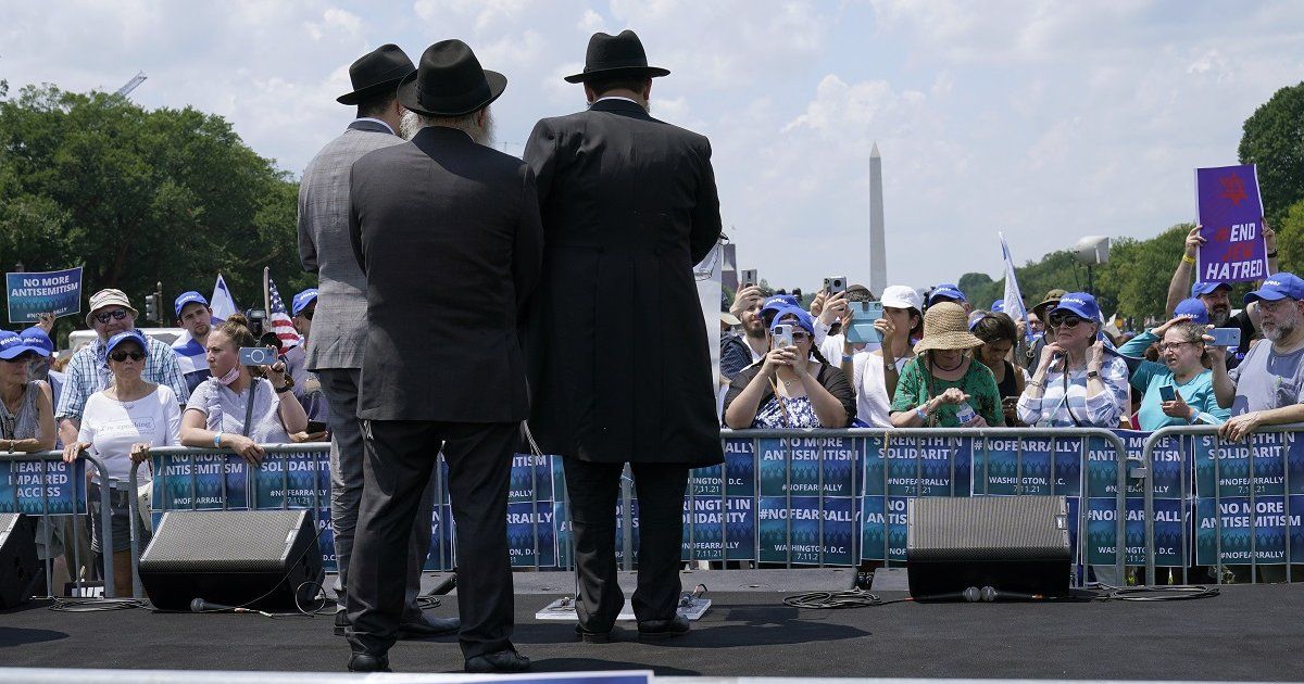 Crecen temores por antisemitismo en EEUU, según informe