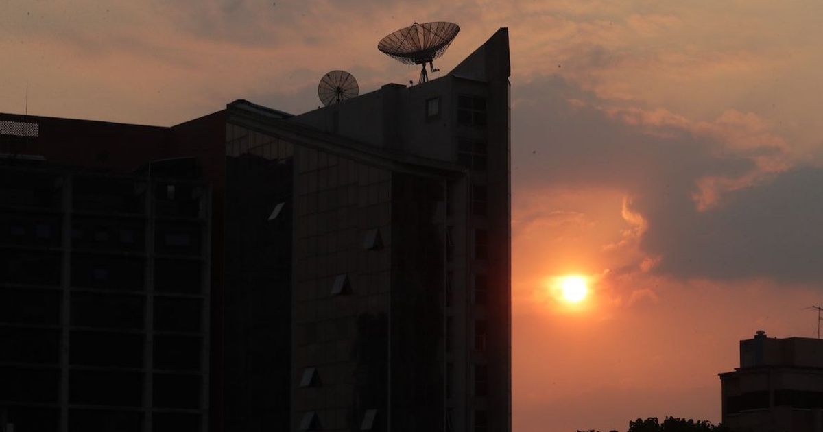 Crisis eléctrica de Venezuela cumple dos meses y persisten los apagones