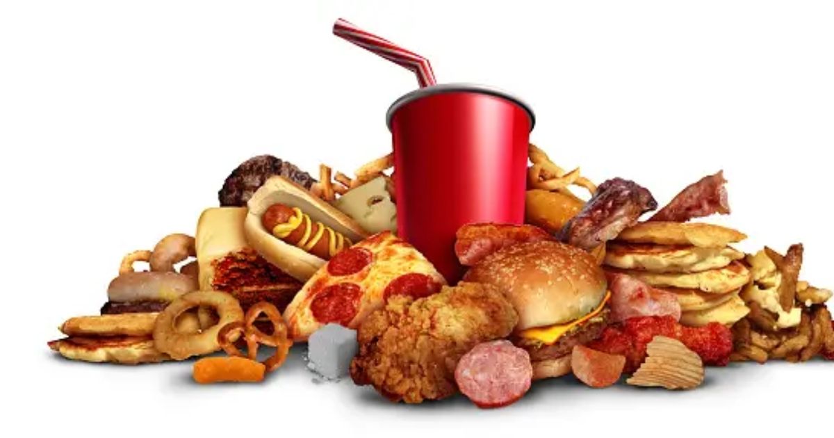 Evitar estos alimentos ultraprocesados puede alargar su vida, según Harvard