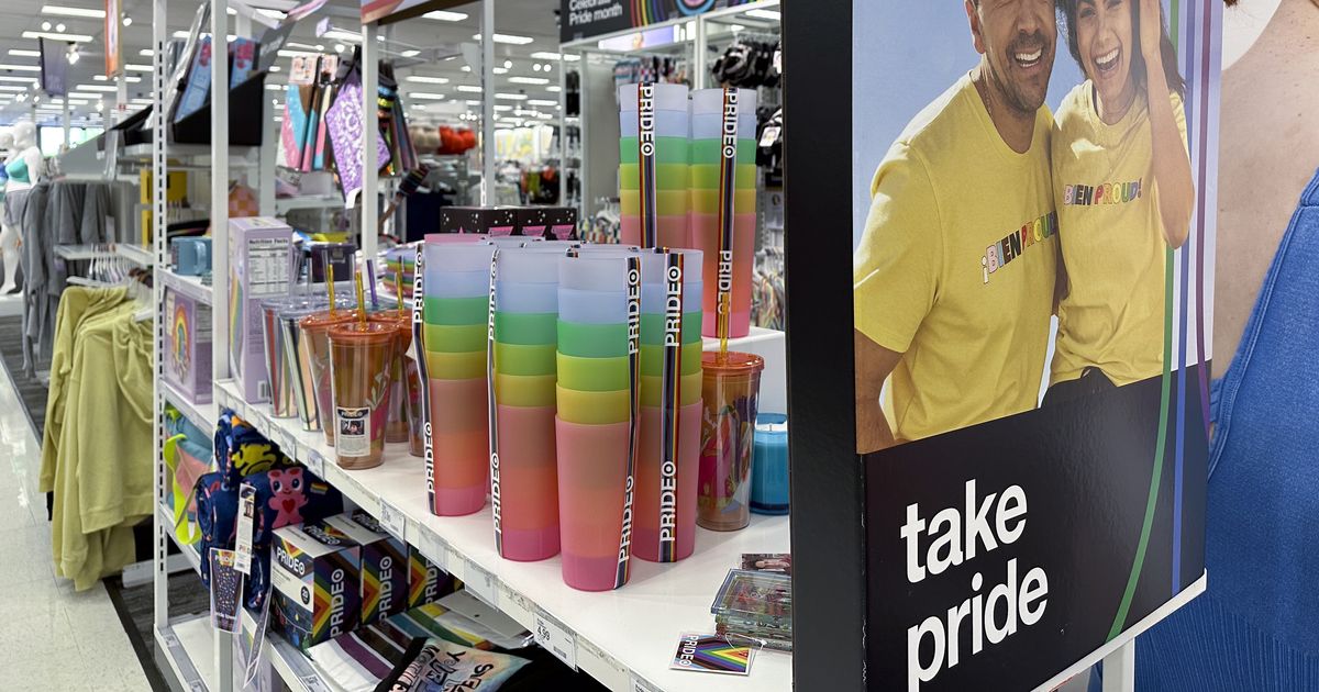 Abrumado por pérdidas y críticas, Target reduce tiendas con mercancía LGTBQ